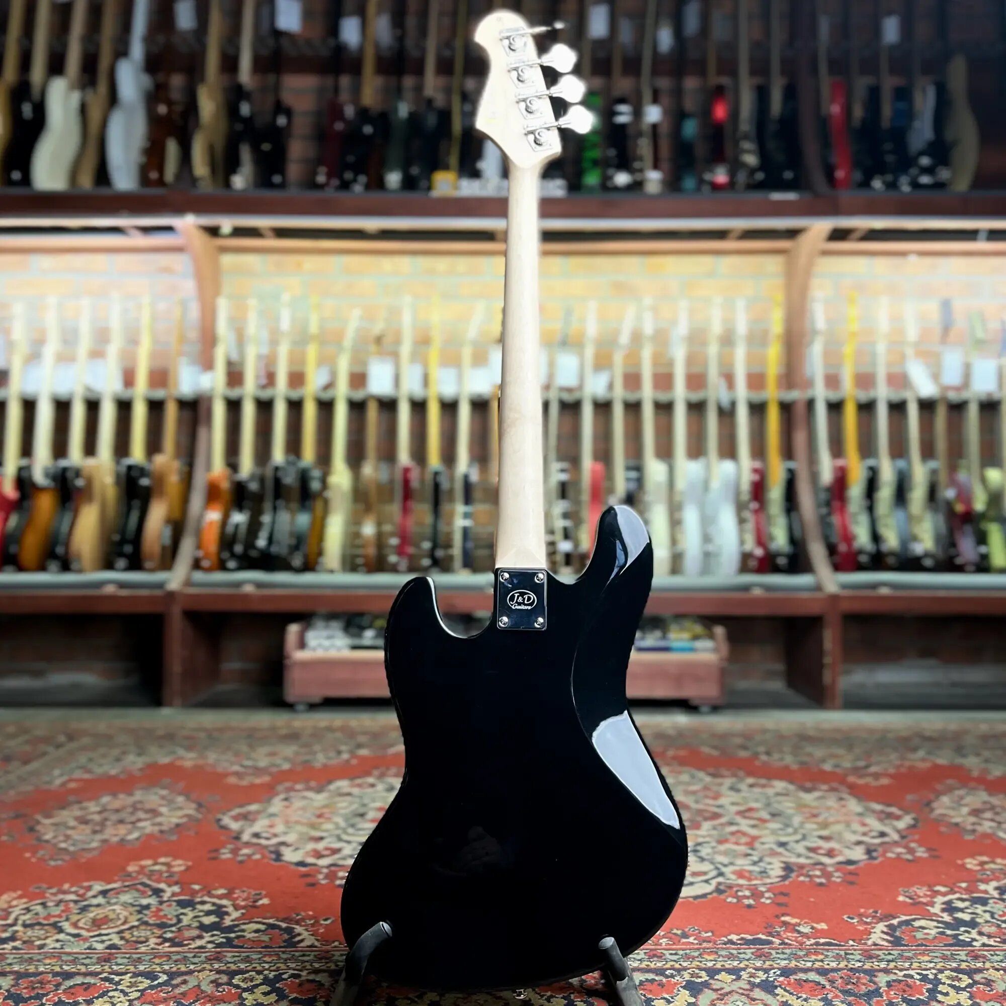 Бас-гитара J&D Guitars JB Jazz Bass Black — фото 1