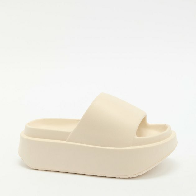 Шлёпанцы TENDANCE