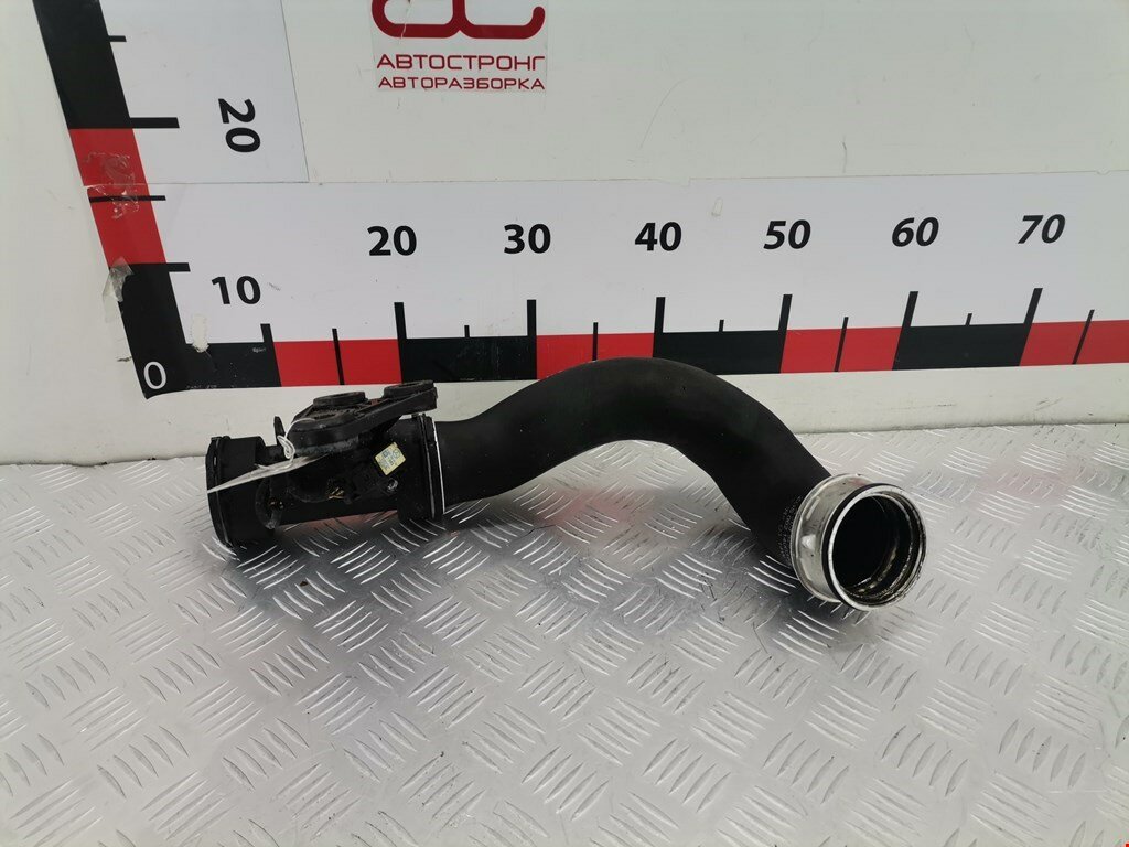 Патрубок интеркулера Chrysler Voyager 4 A2035282982 арт. 1441673