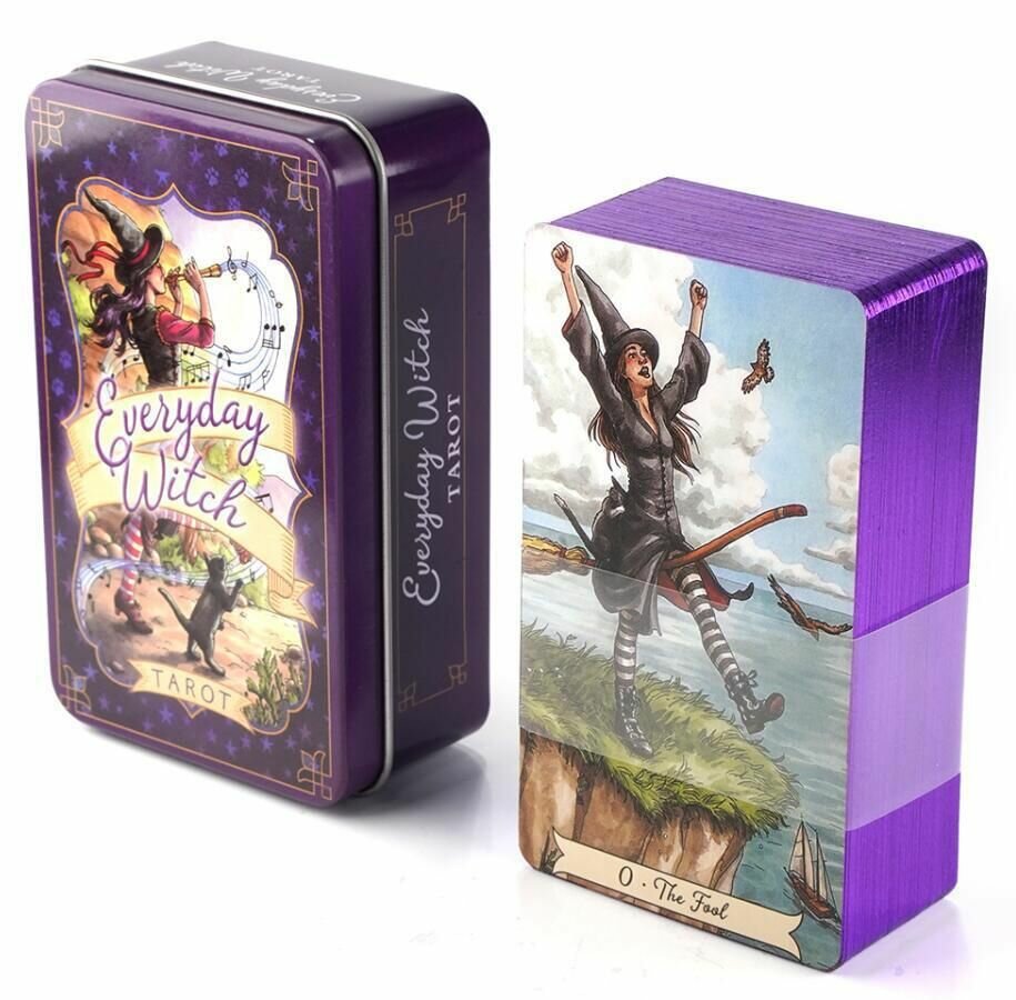 Карты "Повседневное Таро Ведьмы" в жестяной коробке / Everyday Witch Tarot 10.3*6см.
