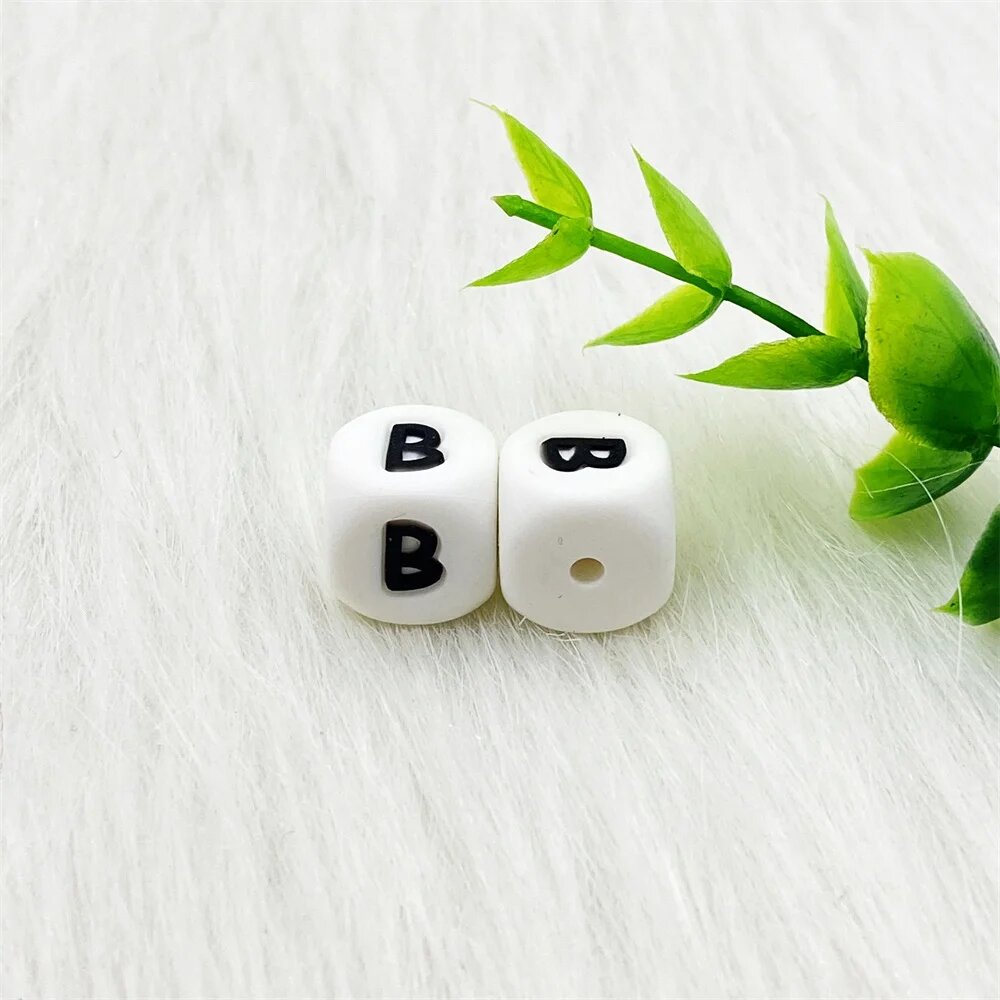 Белые бусины с буквами "B", 10 шт.