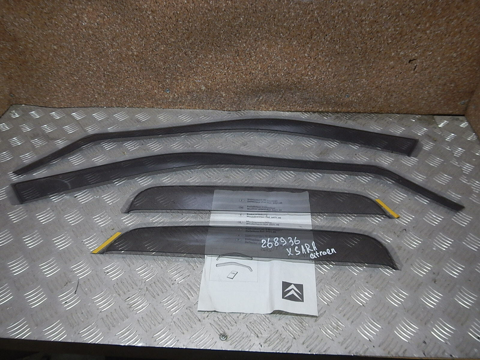 Б/У Дефлекторы дверей, Citroen (Ситроен)- XSARA CITROEN XSARA (00-05) Комплект 4 шт Новые. 268936 Peugeot-Citroen арт. 9...