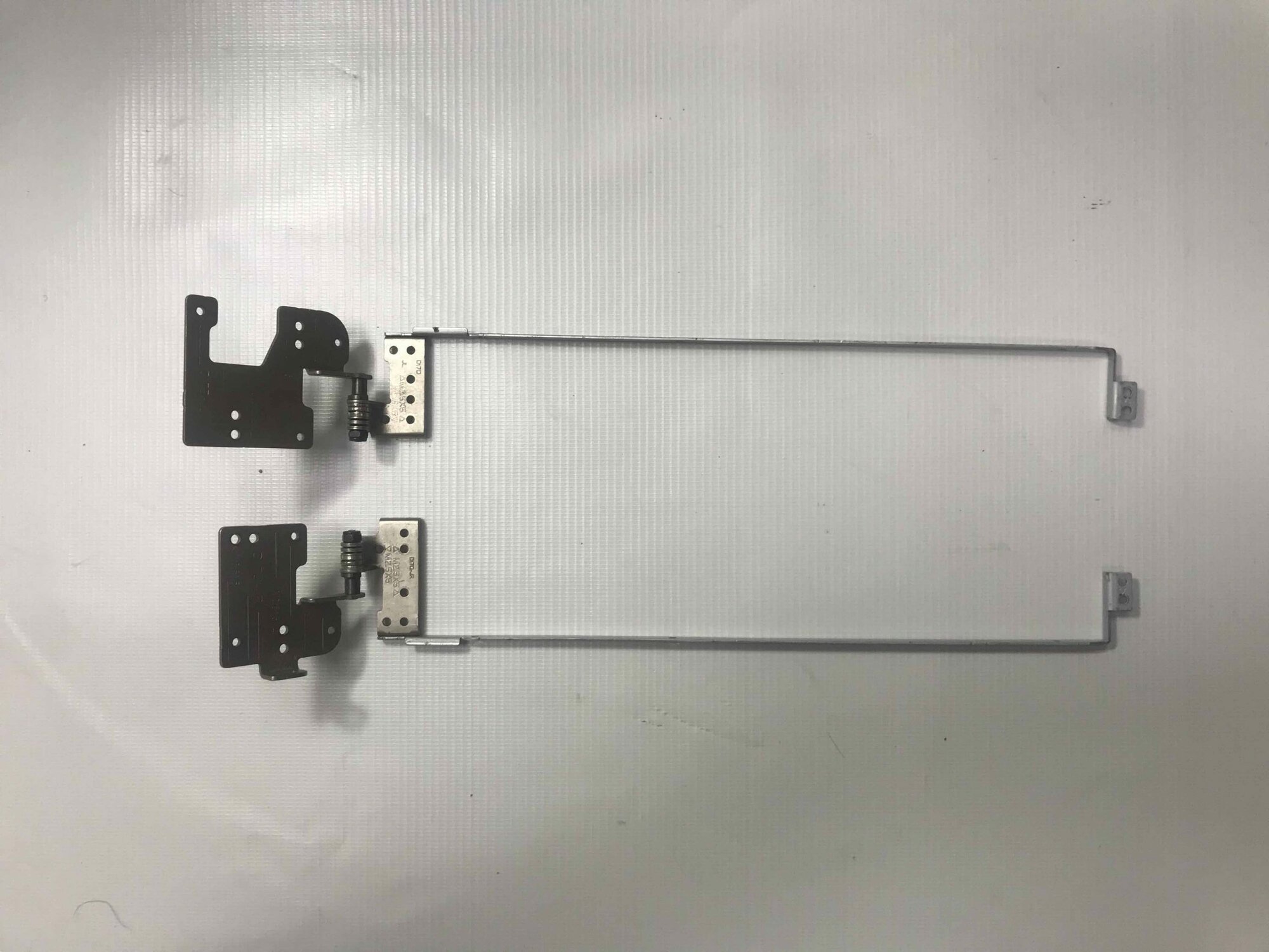 Петли для DEXP PGT-1793-3