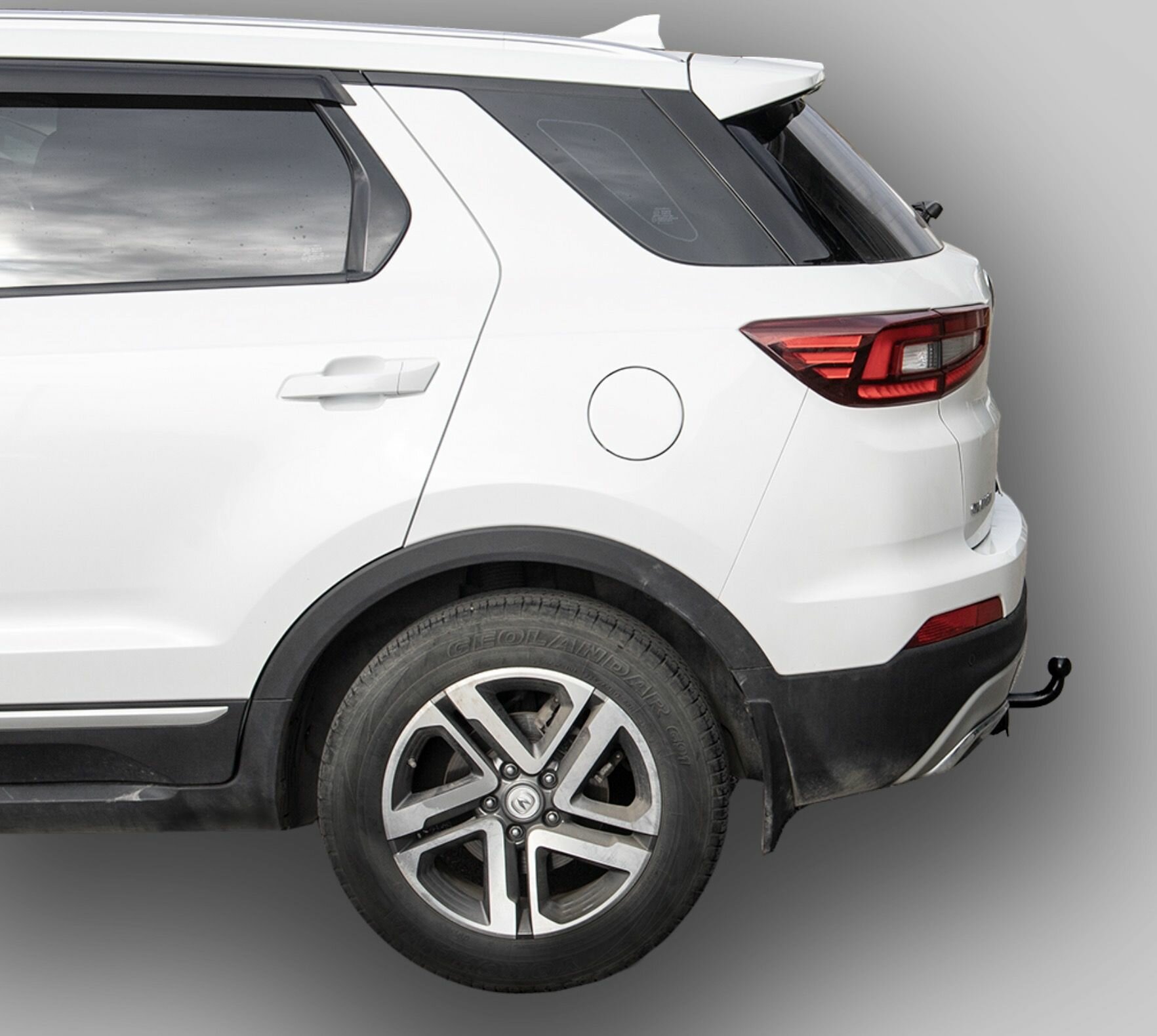 Фаркоп Лидер-плюс для Changan CS55 2020-2023. Требуется подрезка бампера. Нагрузки: 750/75 кг, (без электрики в комплекте) - C401-A