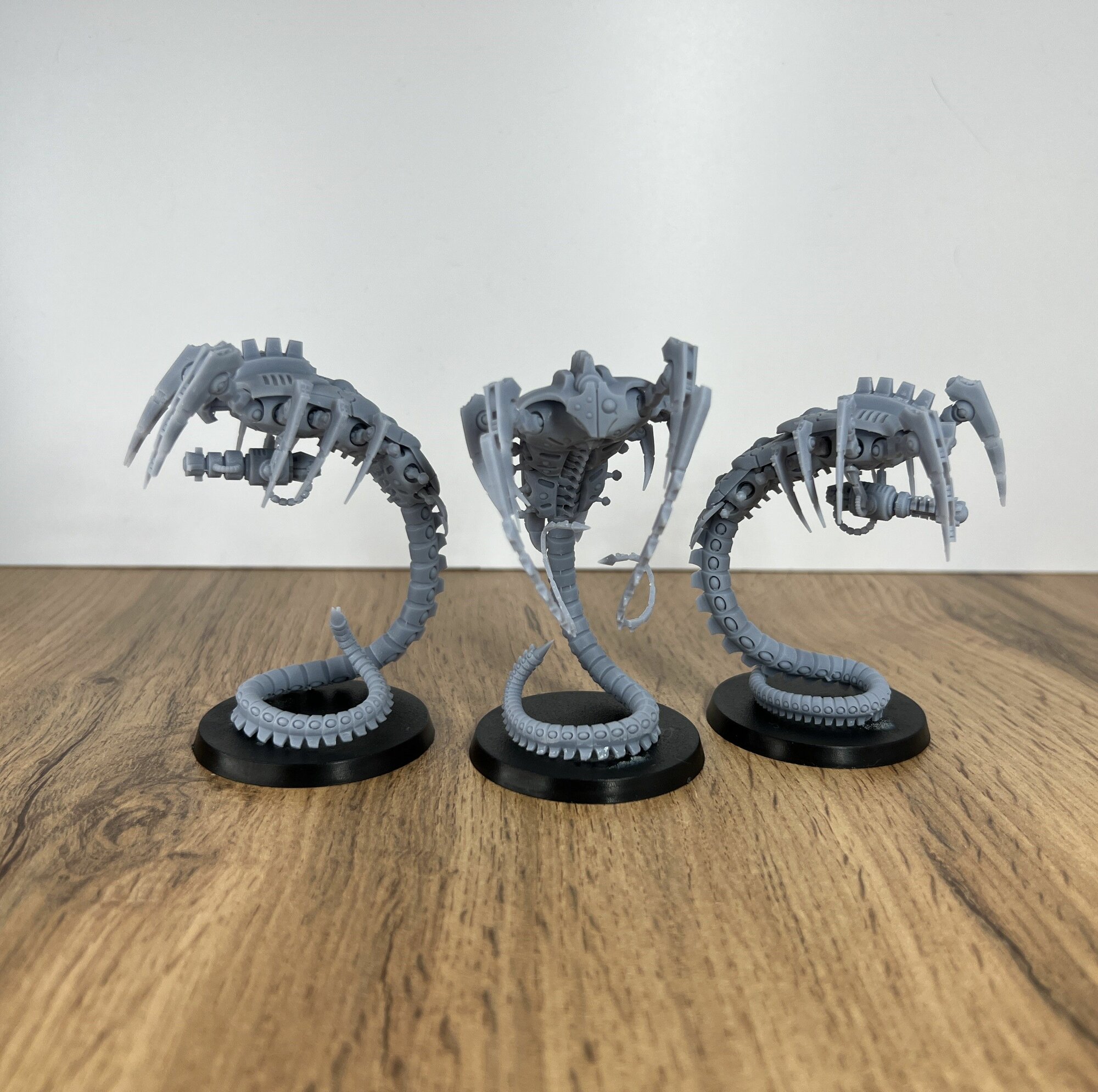 Warhammer 40000 Canoptek Wraiths / Necrons / Набор миниатюр для настольной игры