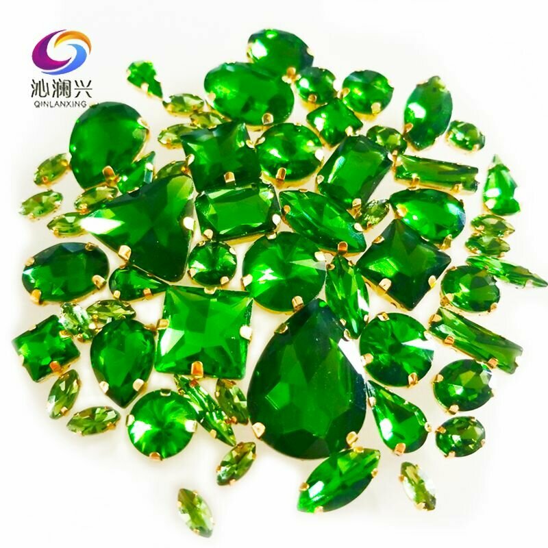 Стразы пришивные Смешанный размер 58 шт. Основание золотого цвета, Травяно - зелёный, высшего качества Хрустальное стекло, стразы для рукоделия