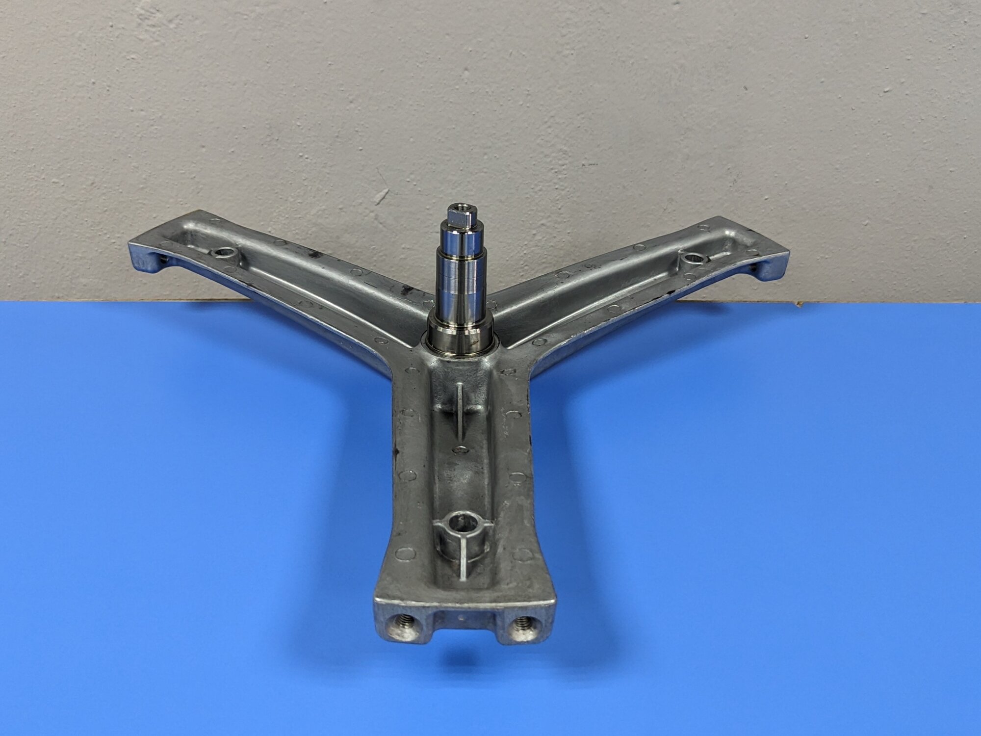 Крестовина стиральной машины Haier (0020100452)