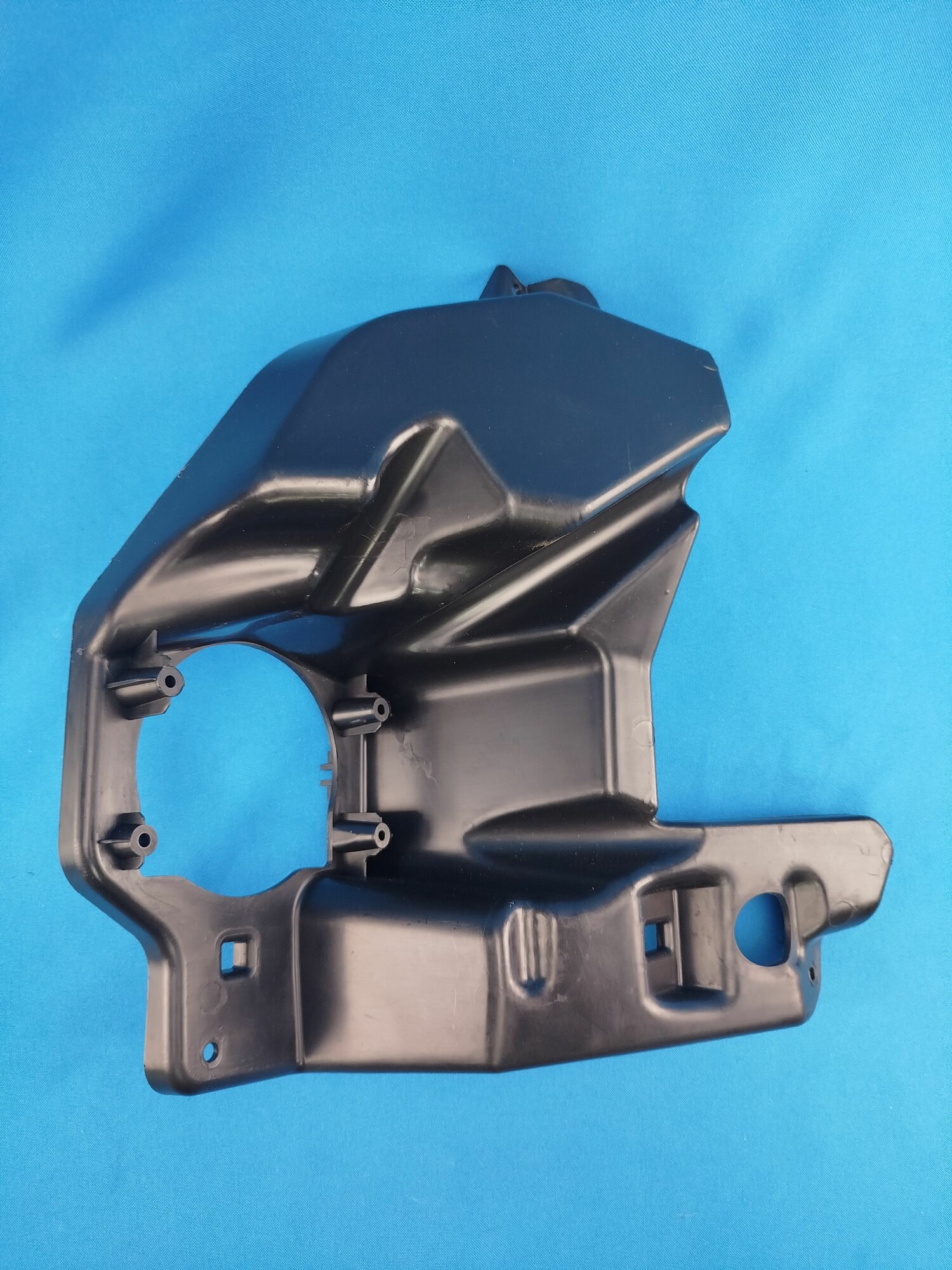 Кронштейн противотуманной фары "ВАЗ" для а/м Веста правый