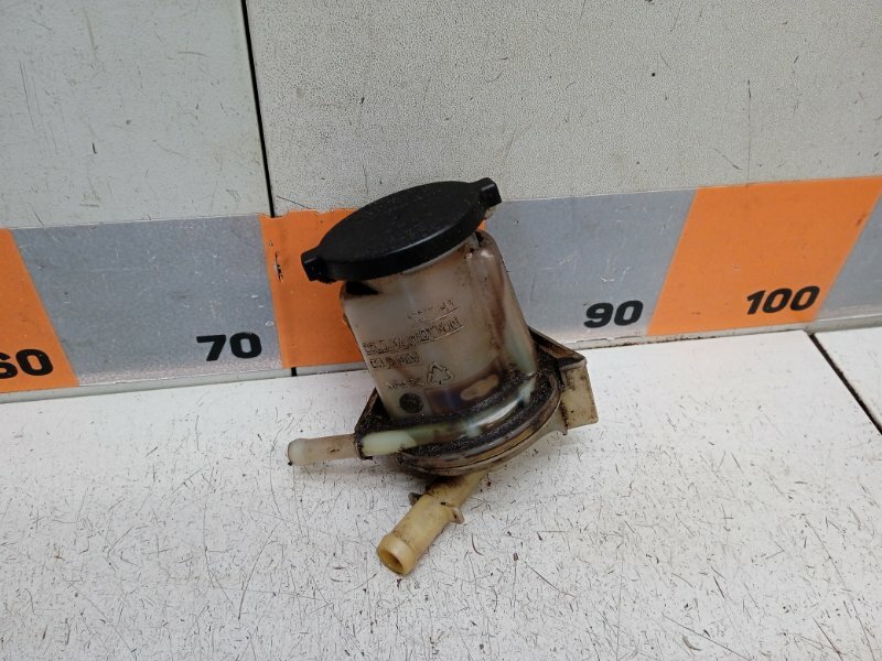 Б/У бачок ГУР, Джили Эмгранд ЕС7 Бачок гидроусилителя Geely Emgrand EC7 2013 FE1 261971 GEELY арт. 1064001769