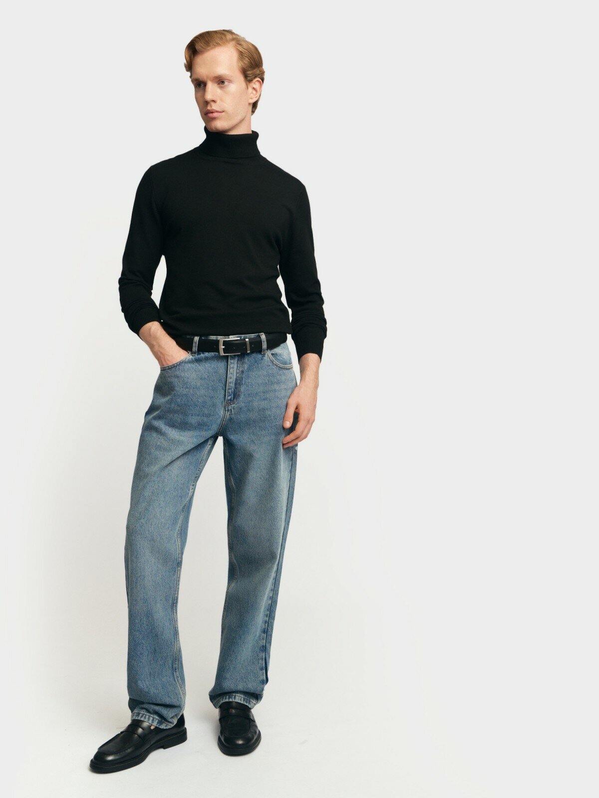 Джинсы трубы 