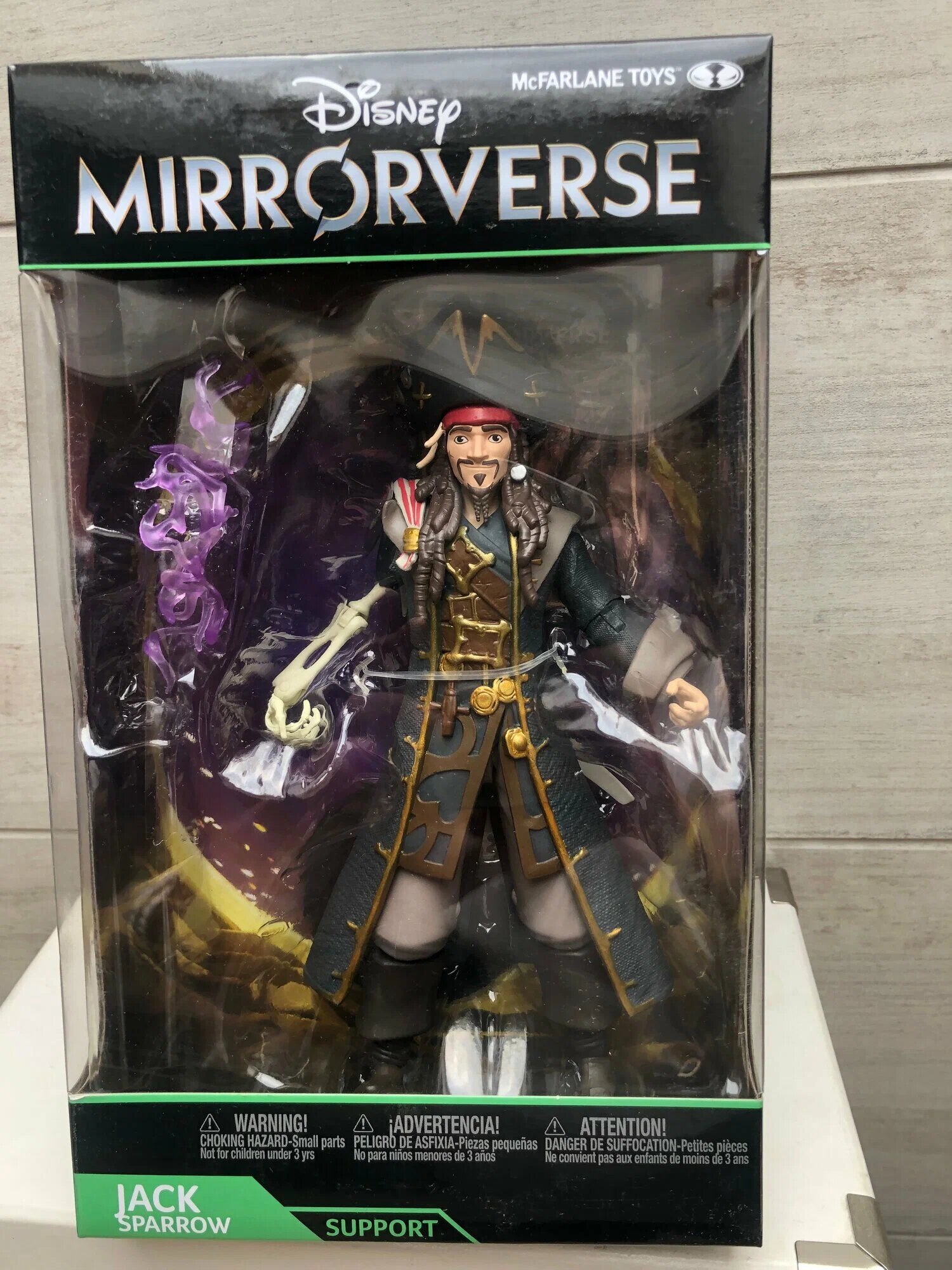 Фигурка McFarlane Toys "Джек Воробей" Disney Mirrorverse, шарнирная, 18 см
