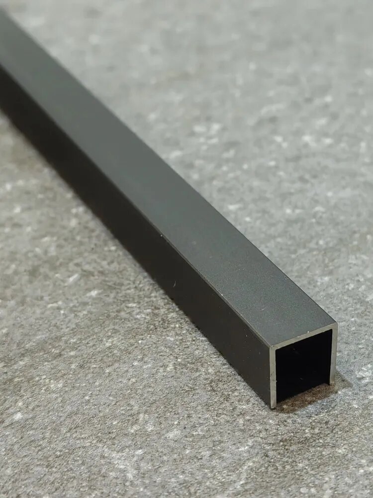 Профиль П-образный алюминиевый анодированный для плитки 10х10мм 2.7м Черный матовый