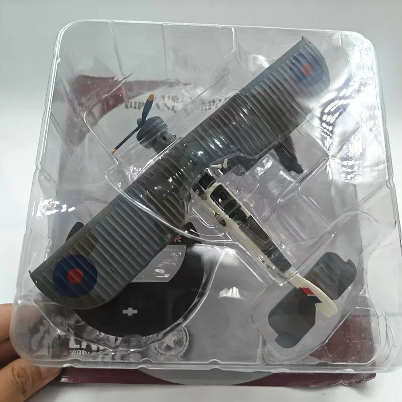 Модель самолета HYINUO Swordfish 1/72