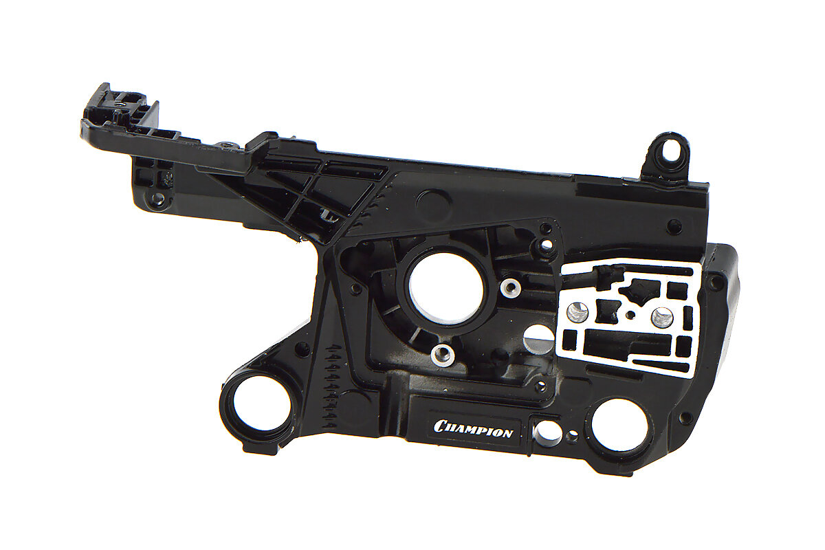 Картер правая половина подходит для бензопилы CHAMPION 362