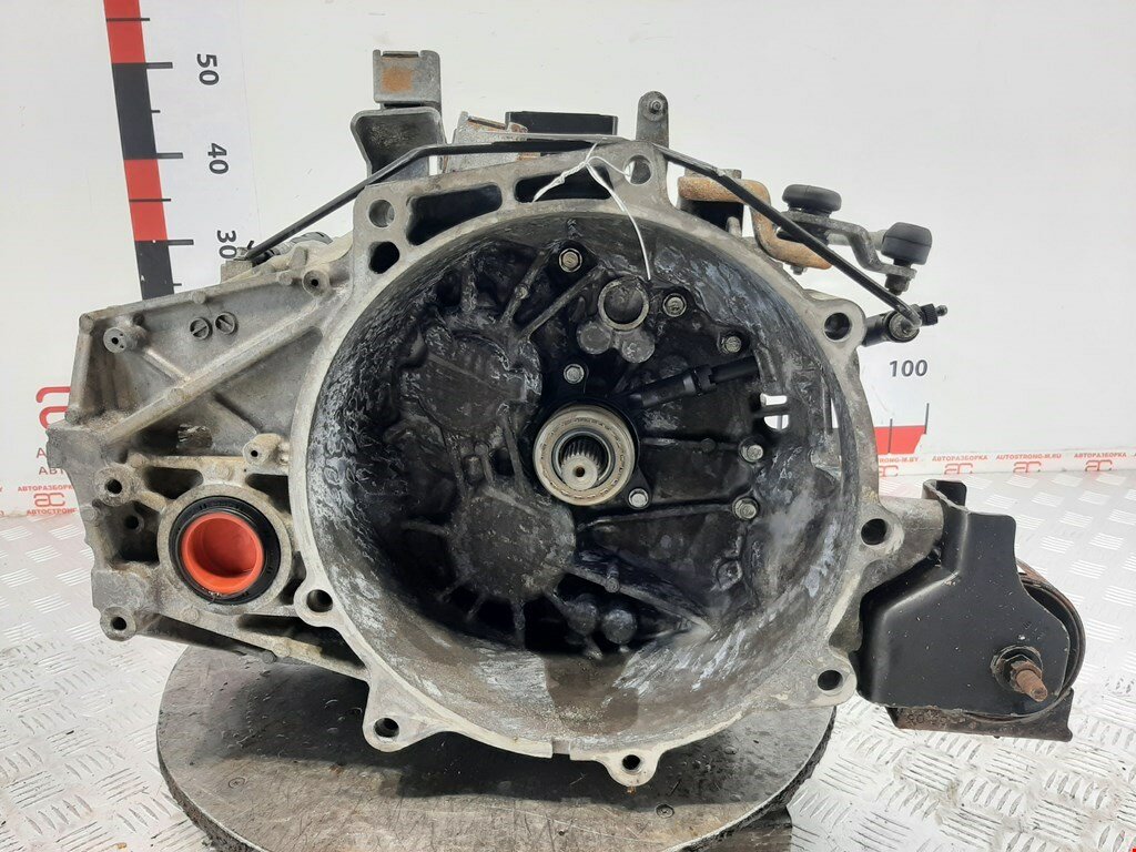 КПП 6ст (механическая коробка) Dodge Caliber (PM) 5273355AD арт. 972024