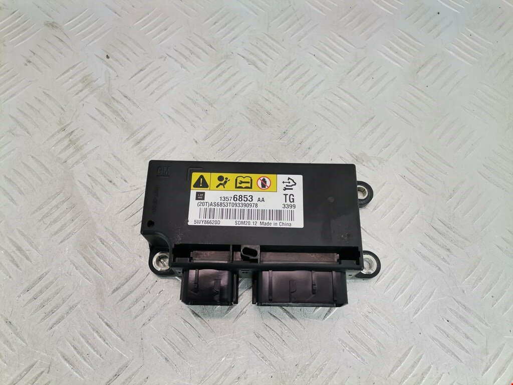 Блок управления Air Bag Chevrolet Spark (M300) 13576853 арт. 1686098