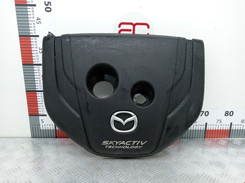 Накладка (крышка) двигателя декоративная Mazda CX-3 (DK) S80110230 арт. 1760591