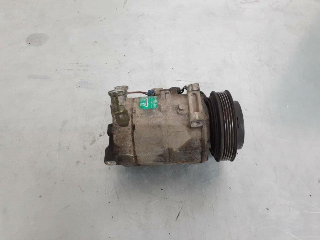 Компрессор кондиционера Opel Signum C 2005 13191996