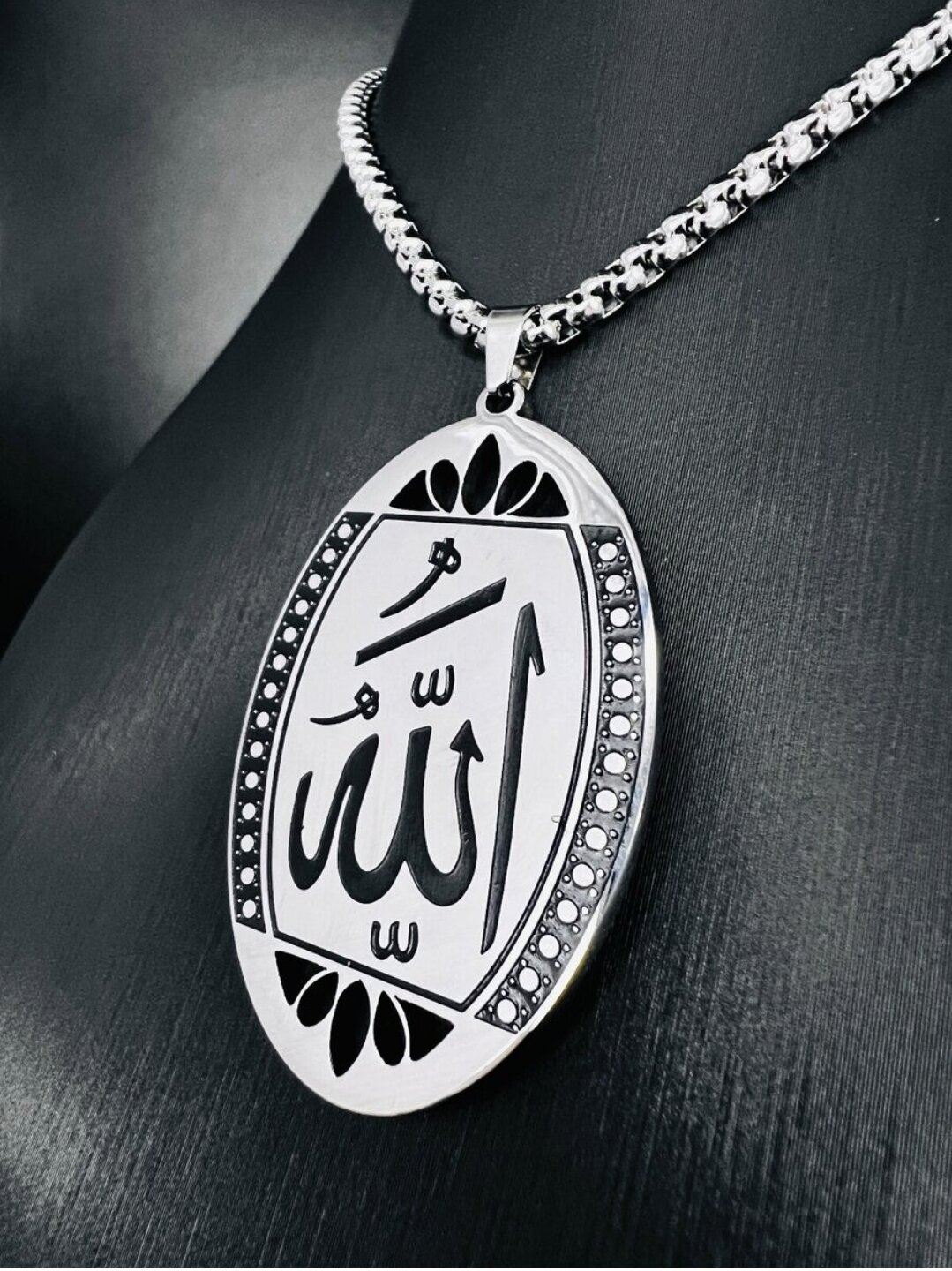 Колье, металл