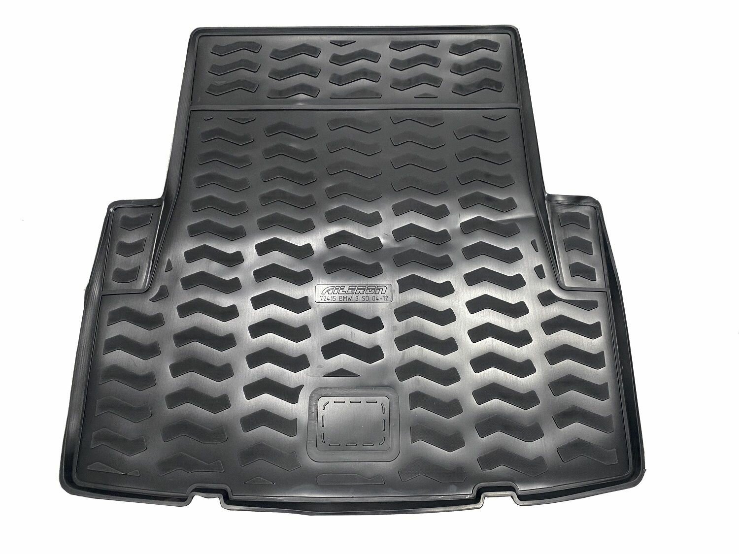 Полиуретановый коврик в багажник Aileron для BMW 3 E90/E91/E92/E93 (2004-2012)