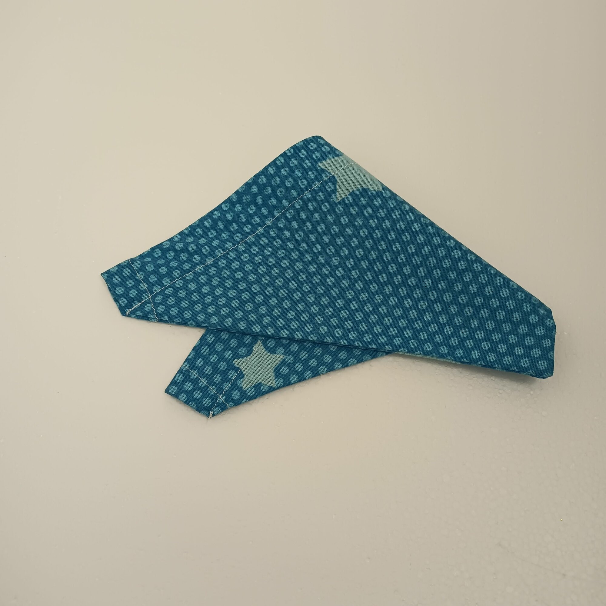 Бандана для животных, Голубая звезда, 32х18, на ремень до 4 см