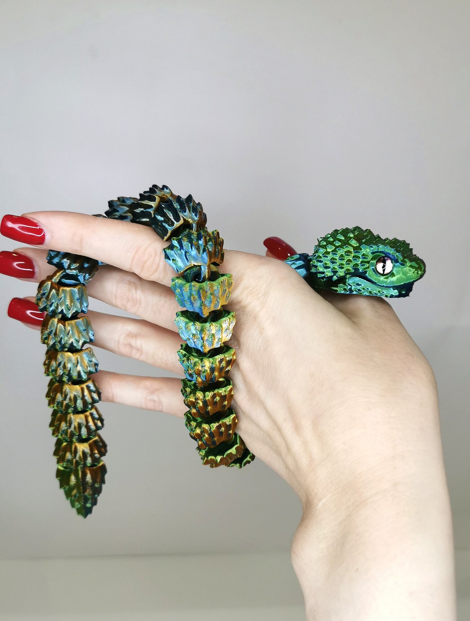 Змея, игрушка-антистресс, 3D подвижная, шипастая, цвет зеленый малахит, 39 см, подарок