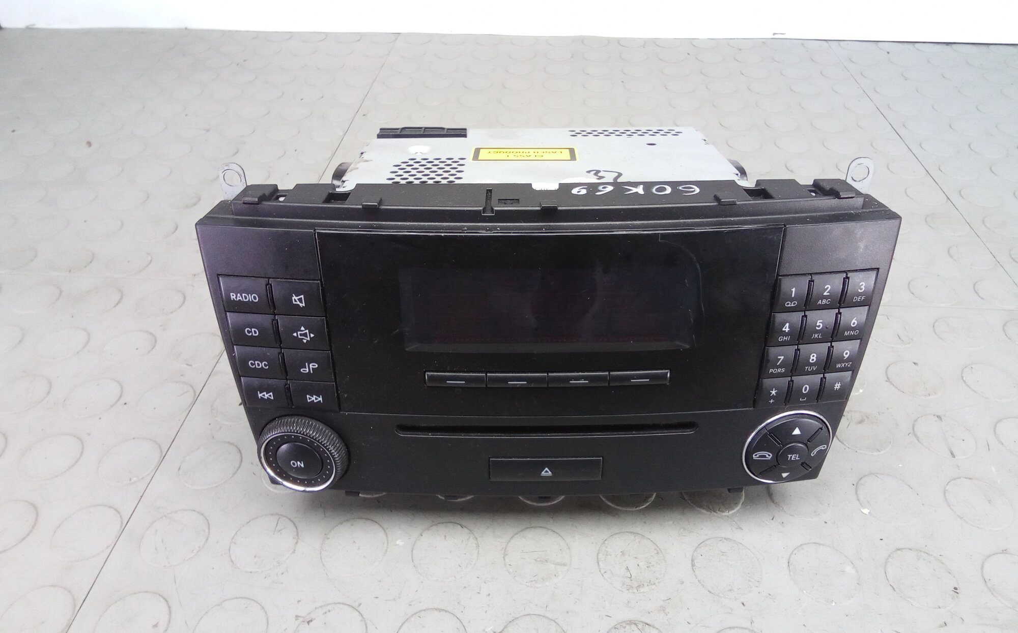Магнитола MERCEDES BENZ CLK C209, Номер A2098700489
