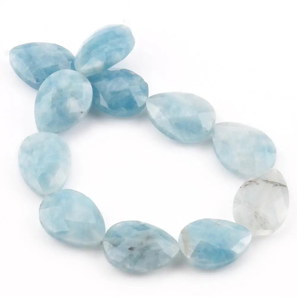 Бусины из натуральных камней Xilitata: жёлтый нефрит, аквамарин, кварцевый хрусталь 13*18 Aquamarine