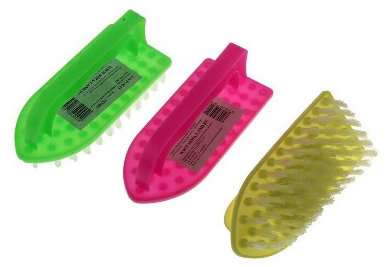 Щетка утюжок одноцветная прозрачная 12,5х5,5х5 см, цвета микс 757985