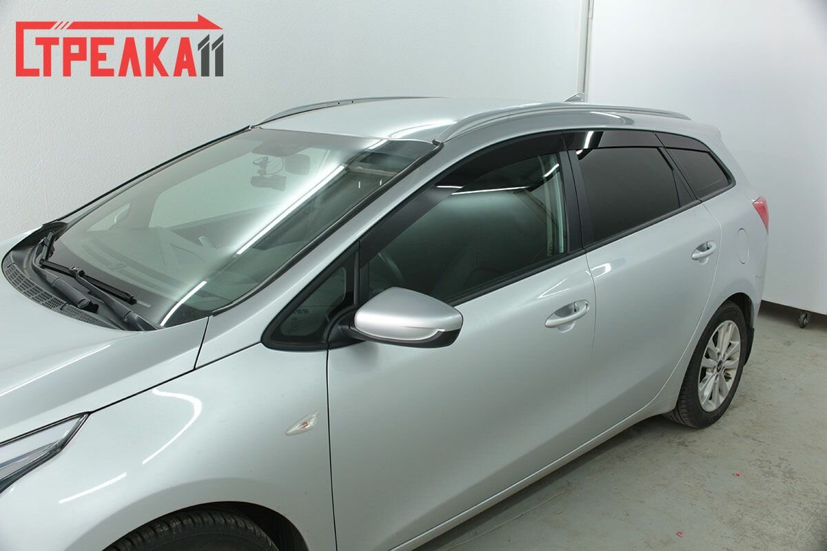 KIA CEED (Универсал) 2012-2018 (II) - 2D Дефлекторы окон черные