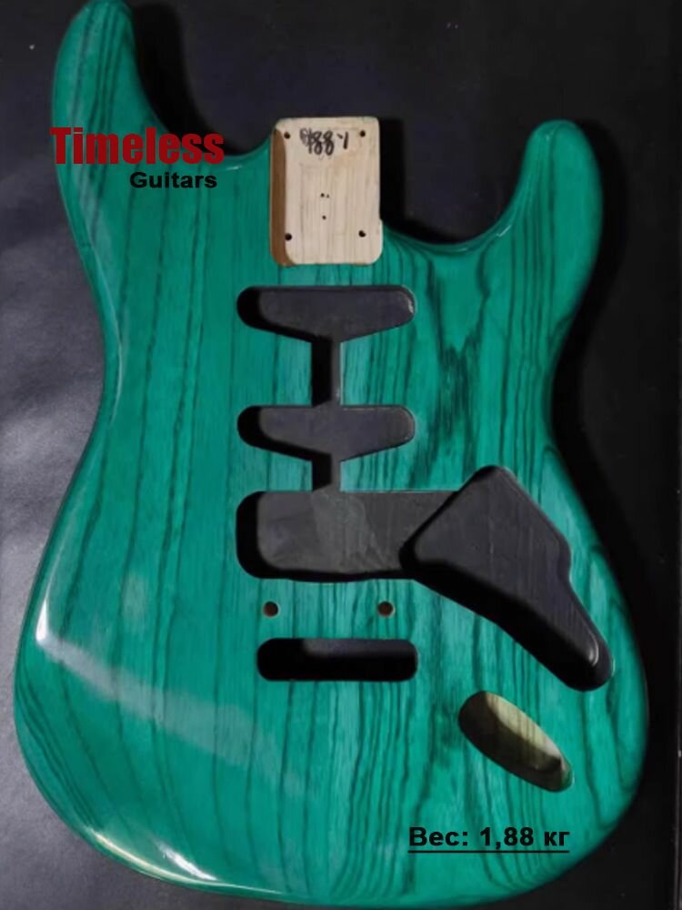 Корпус ST из 2-х кусков ольхи, прозрачный синий, под три сингла, 56 мм