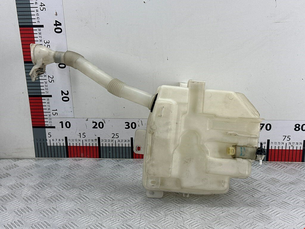 Бачок омывателя Mitsubishi ASX 8260A276 арт. 2256770