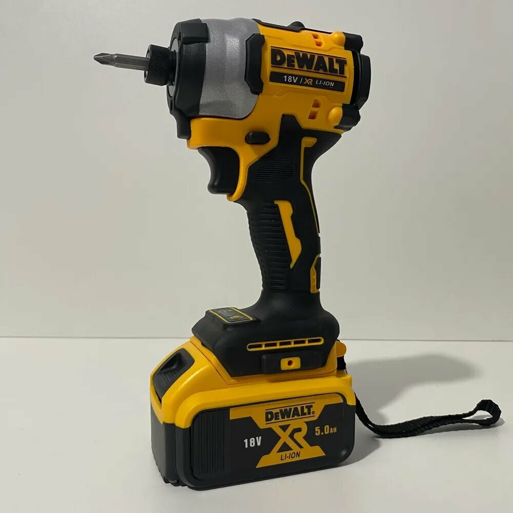 DeWalt Шуруповерт, 18 В, 480 Нм, 2 АКБ