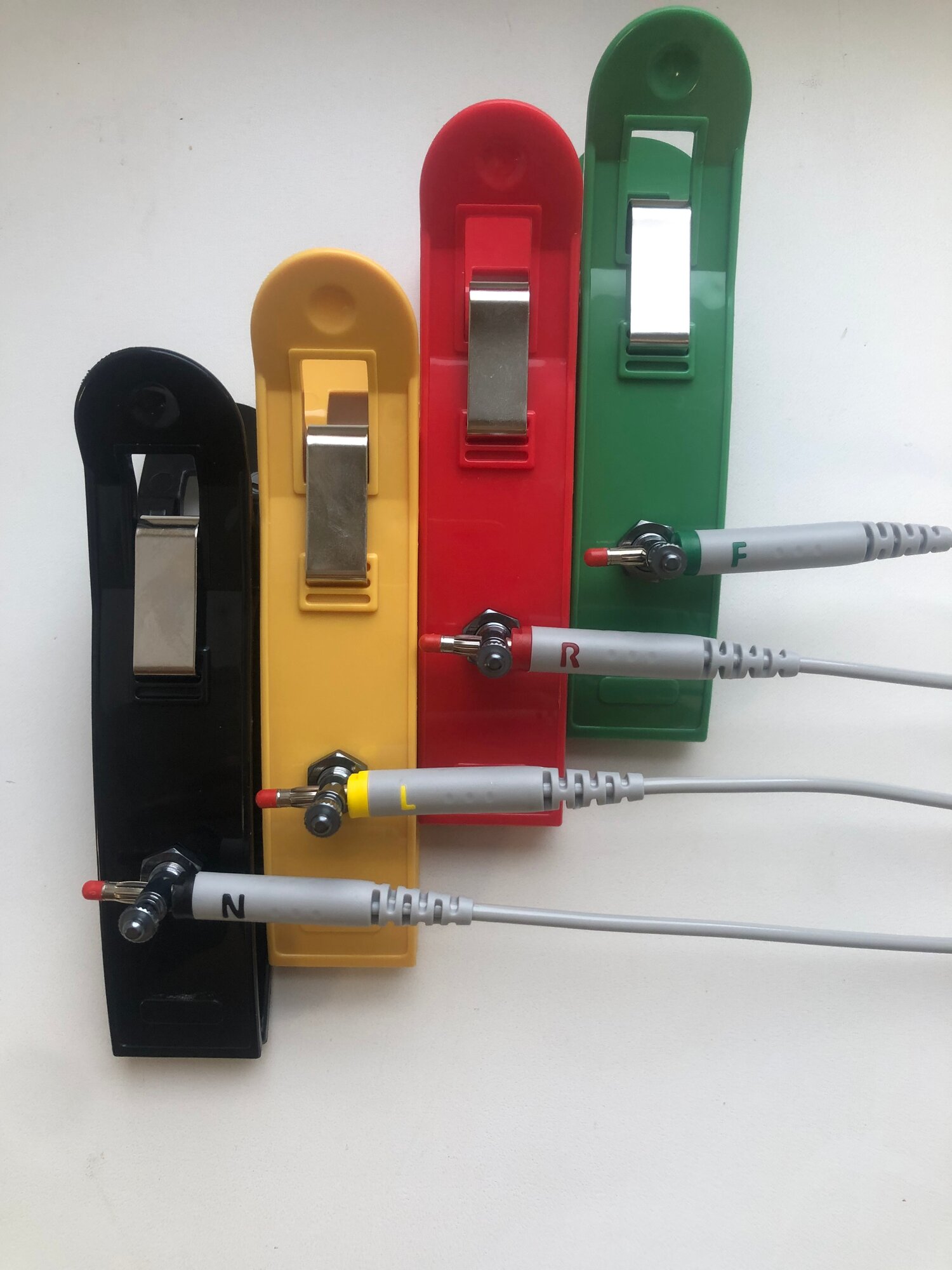 Электроды для ЭКГ многоразовые (клеммы) Amydi-Med, покрытие Ag/AgCl, с винтом, (4 шт.) для регистрации ЭКГ. РУ РЗН.