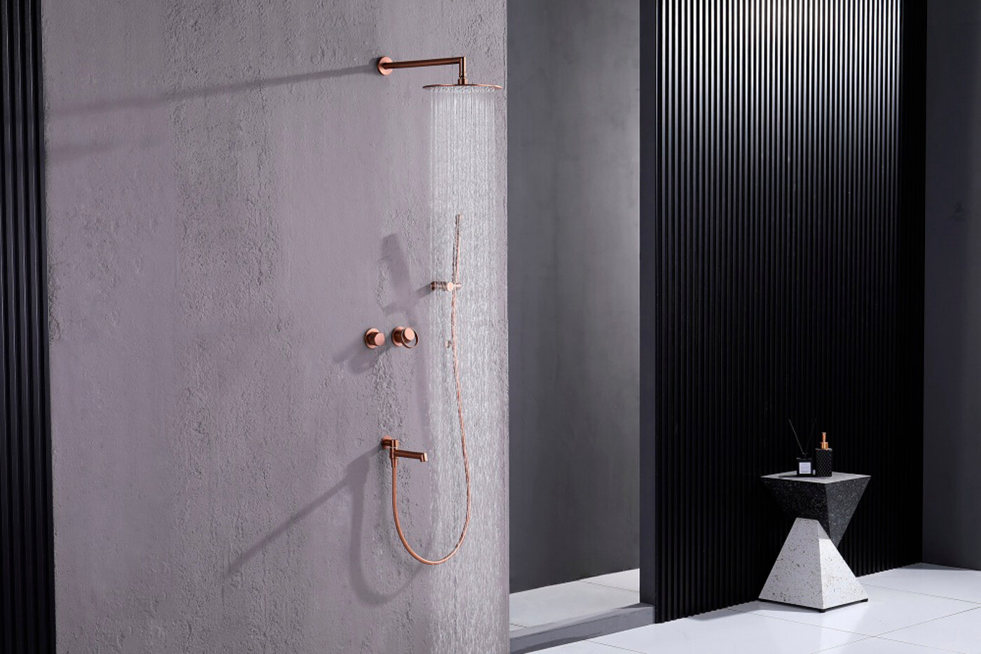 Встраиваемый душевой комплект с тропическим душем из латуни GanzerGZ19165-R розовое золото