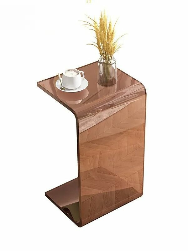 Боковой стол с габаритами 30 на 60 на 30 см