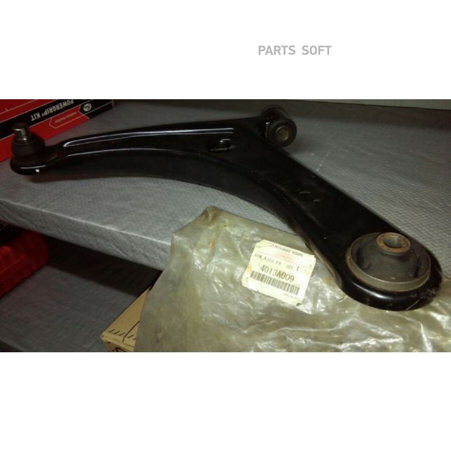 Несущий / напра от официального дистрибьютора, MITSUBISHI, артикул 4013A009