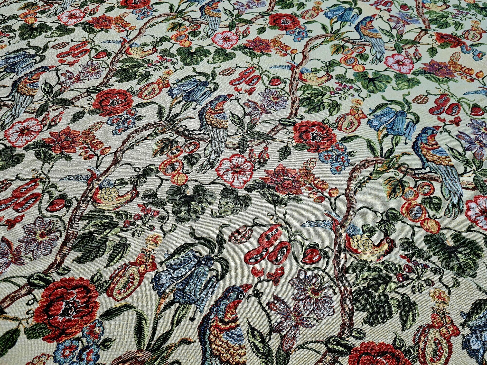 Гобелен "Канарейка светлая" для пошива покрывал, декоративных подушек, скатертей, сумок и других изделий, отрез 1 метр