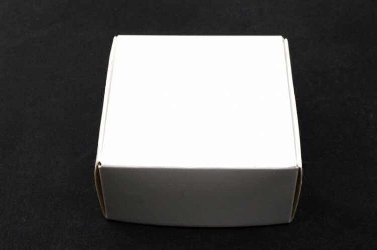 Коробочка крафт 5,5х5,5х2,5см, цвет белый, 31-049, 1шт