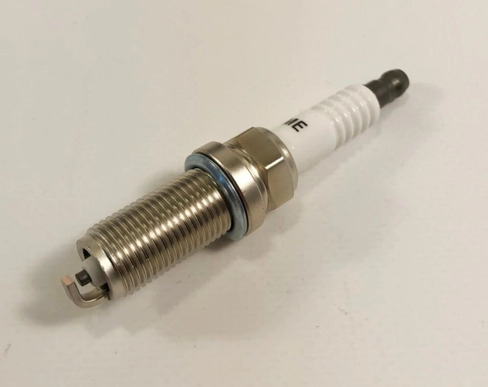 Свечи зажигания "Cartronic" (4 шт.) Cartronic CRTR0134855