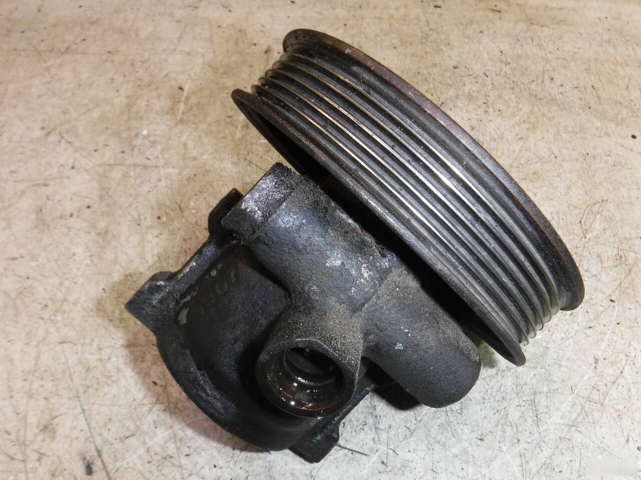 Насос гур Volvo 850