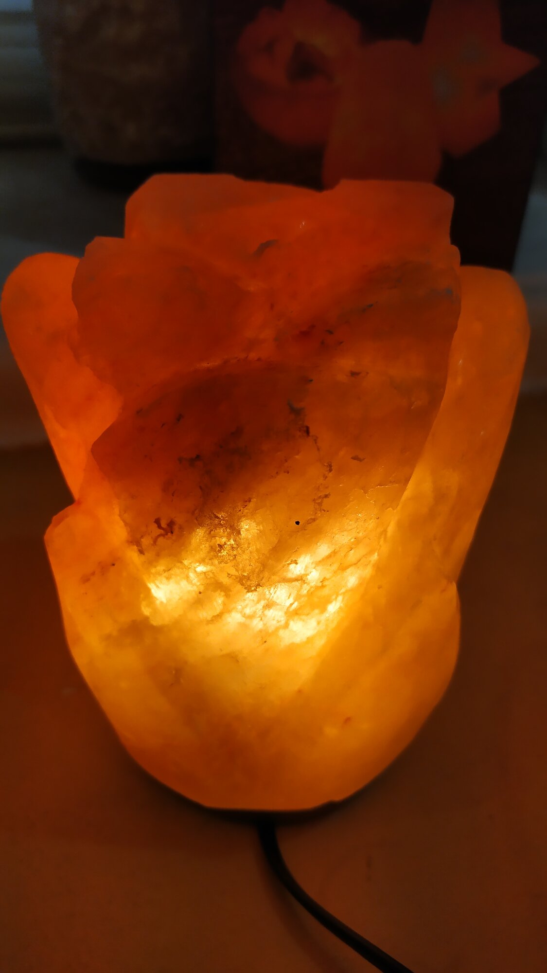 Солевая лампа Wonder Life "Цветок", на деревянной подставке, мощность 15 Вт, 2-3кг