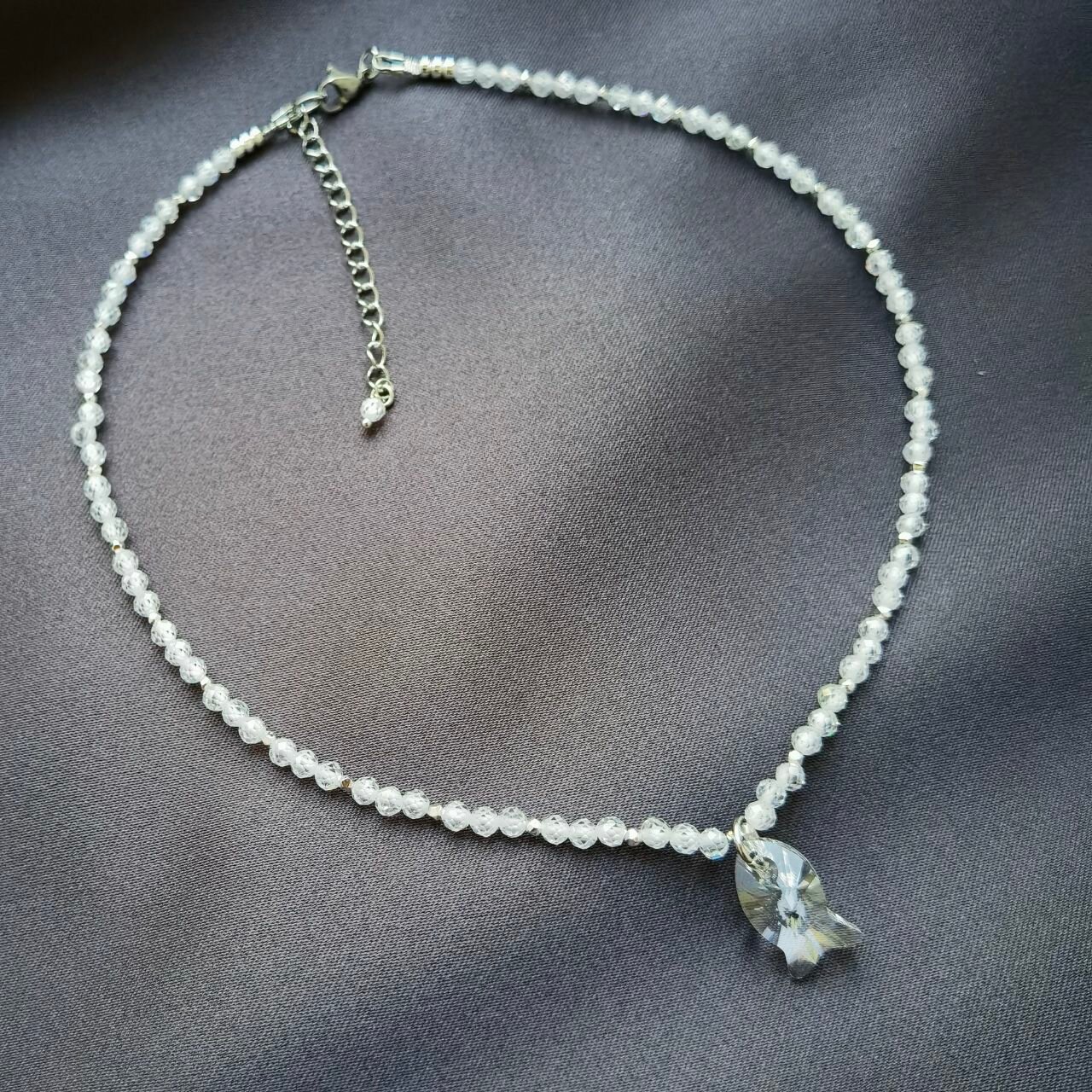 Чокер, кристаллы Swarovski, шпинель