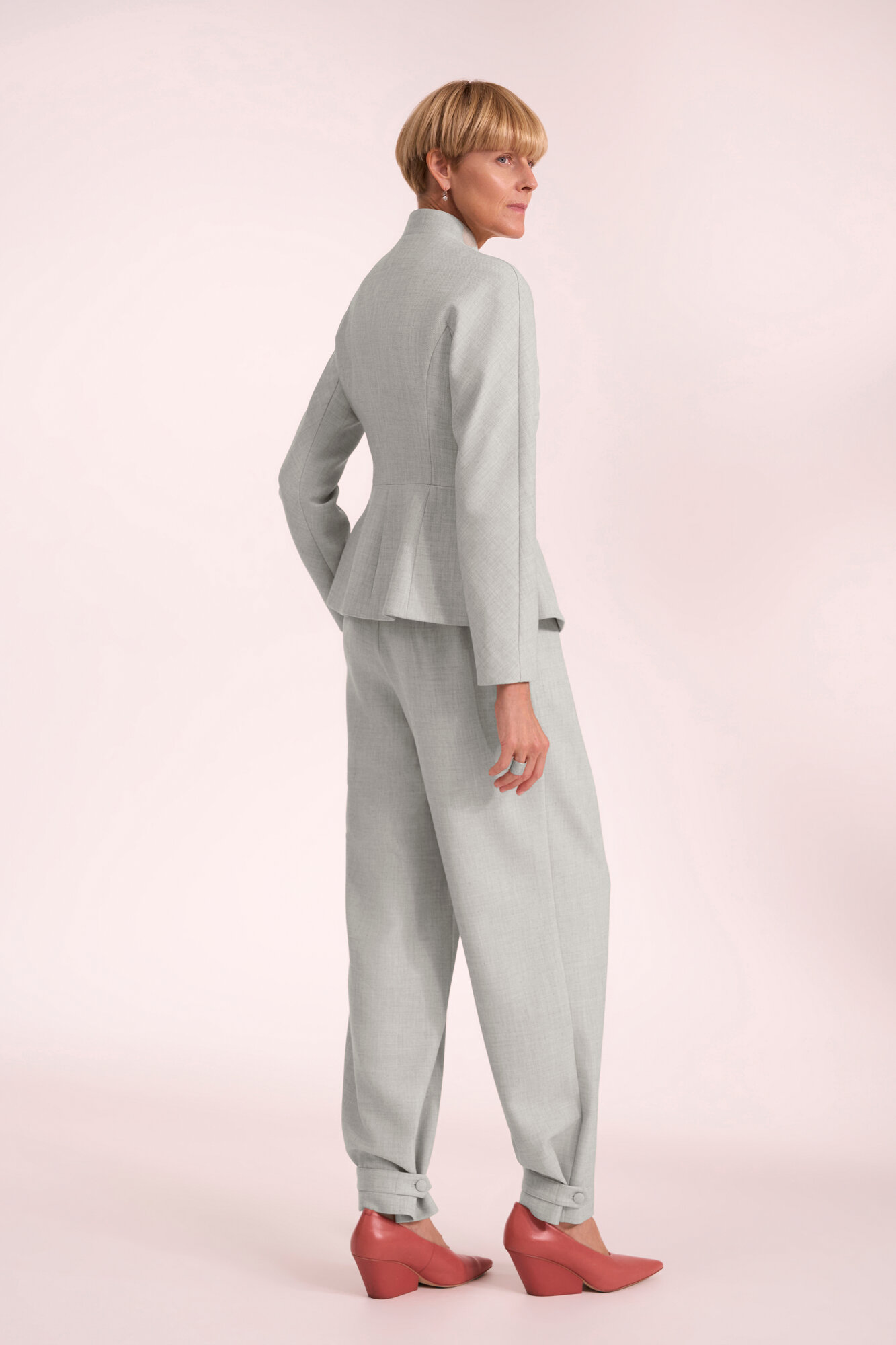 Брюки классические