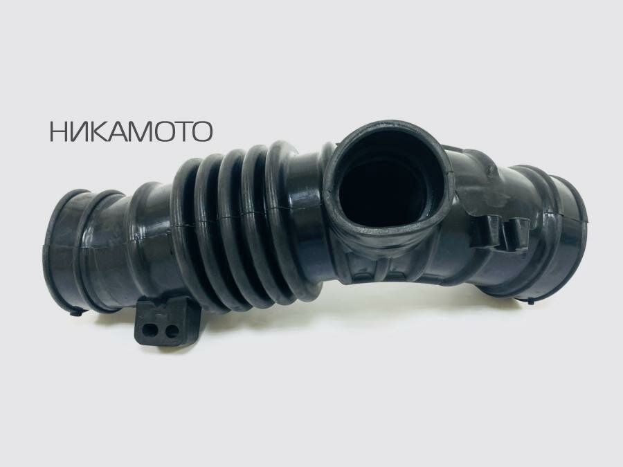 UKORAUTO U0423019 Патрубок воздушного фильтра