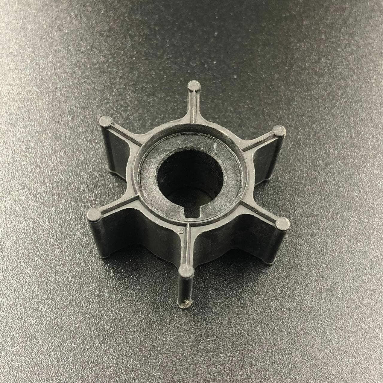 Крыльчатка помпы охлаждения Yamaha 6-8 (Omax), ОЕМ 6G1-44352-00