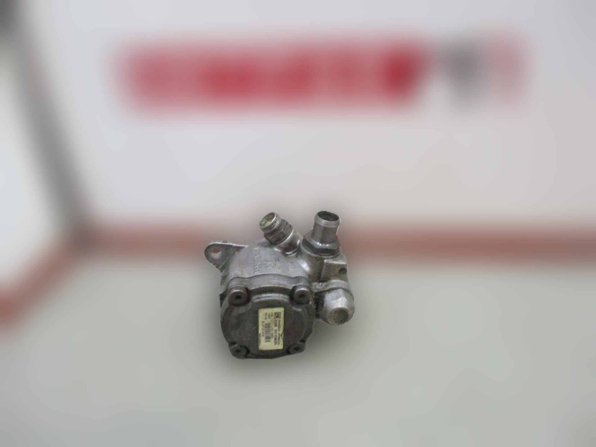 Насос гидроусилителя руля LUK D2066 MAN TGA, TGS, TGX. с дефектом