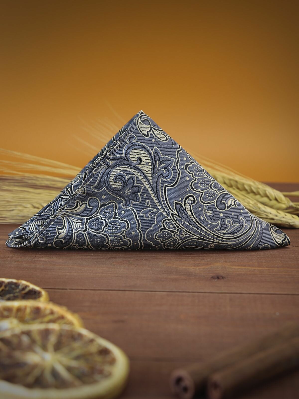 Нагрудный платок