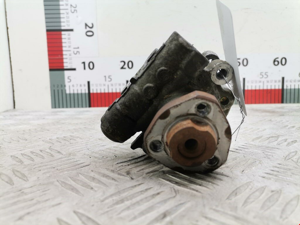 Насос гидроусилителя руля (ГУР) Volkswagen Golf 4 1J0422152A арт. 2199706