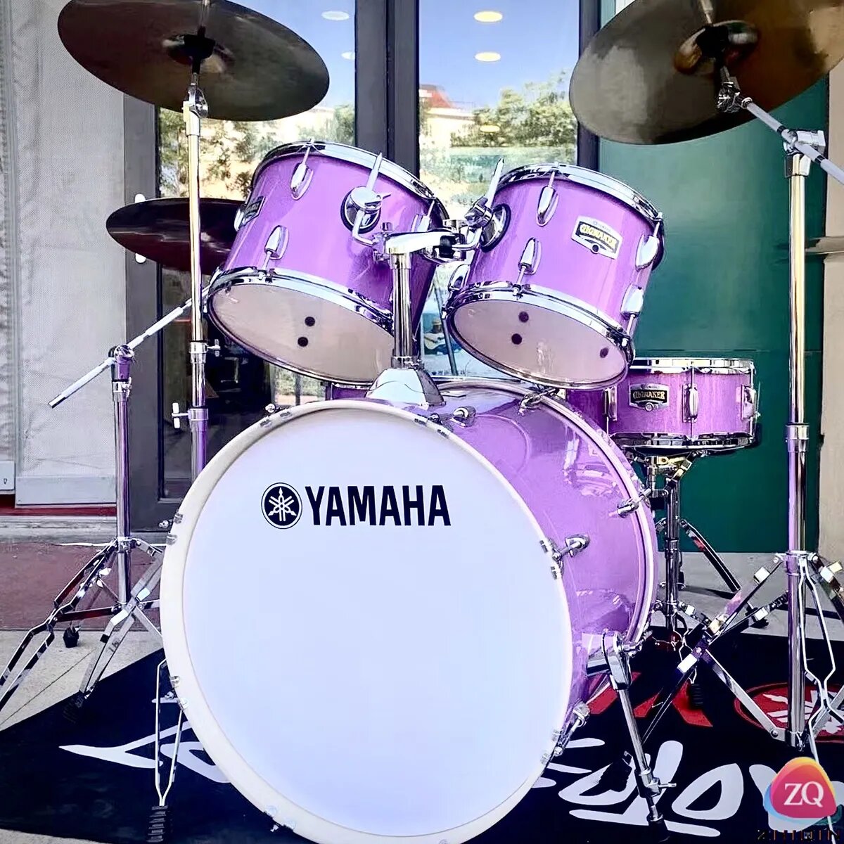 Барабанная установка YAMAHA RYDEEN Барабаны (5 шт)